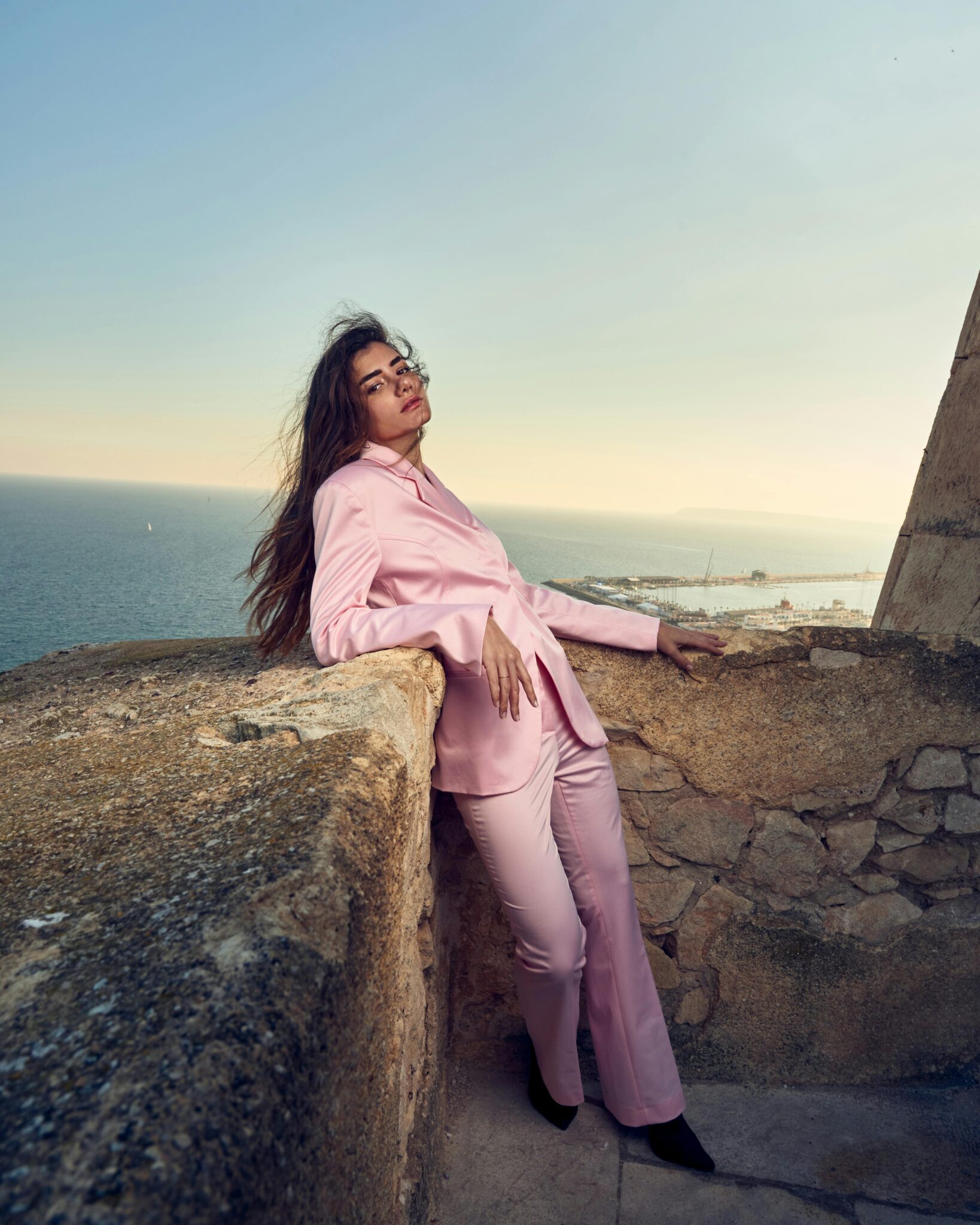 2025 THE SOFT POWER FASHION ERA – HOUGHTON & MACKAY MAGAZINE