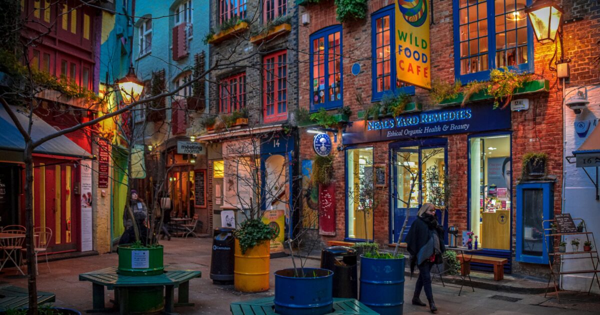 LONDON’S MAKERS MARKETS: MEDIEVAL OR MAINSTREAM? – HOUGHTON & MACKAY MAGAZINE